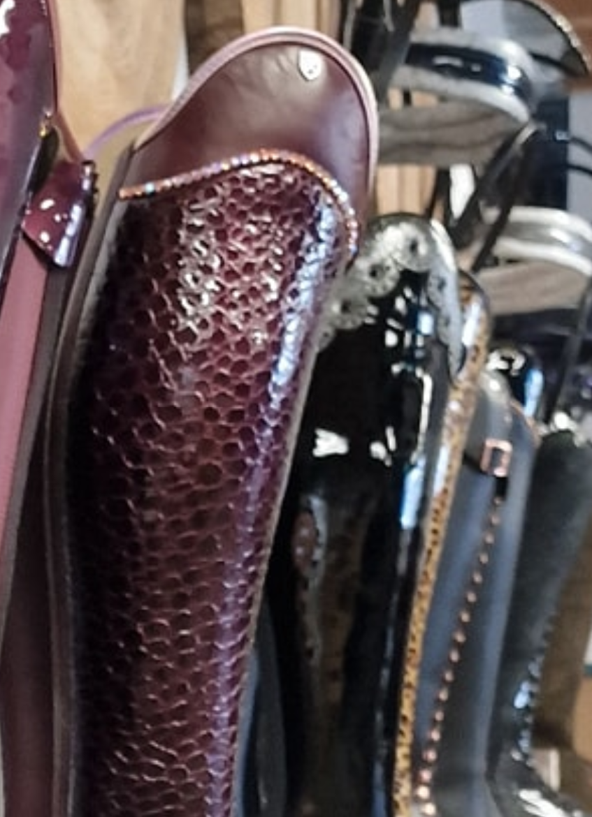 English Horse Tack | Equestrian Riding Boots Breeches & Horse Supplies
